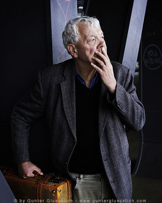 Henscheid, Eckhard - Gunter Glücklich Photography